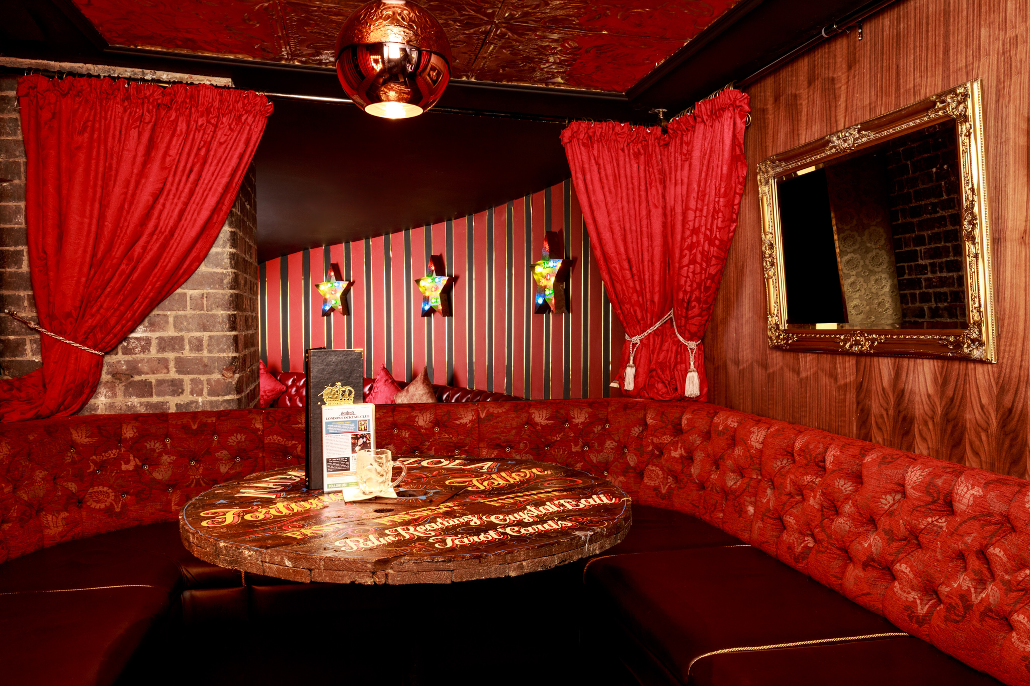 London Cocktail Club Bishopsgate London Bar Reviews DesignMyNight london-cocktail-club-bishopsgate-london-bar-reviews-designmynight