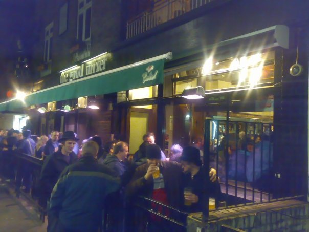 The Good Mixer Camden | London Pub Reviews | DesignMyNight