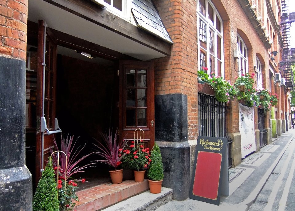 Richmond Tea Rooms Canal Street | Manchester Bar Reviews | DesignMyNight