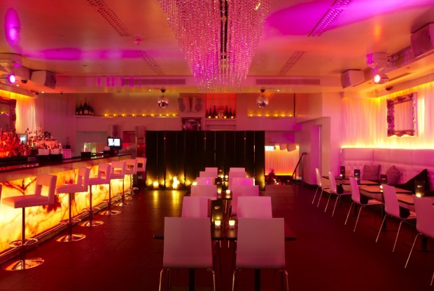 Aquum Bar Clapham | London Bar Reviews | DesignMyNight
