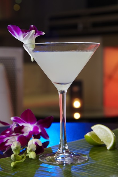 Aquum Bar Clapham | London Bar Reviews | DesignMyNight