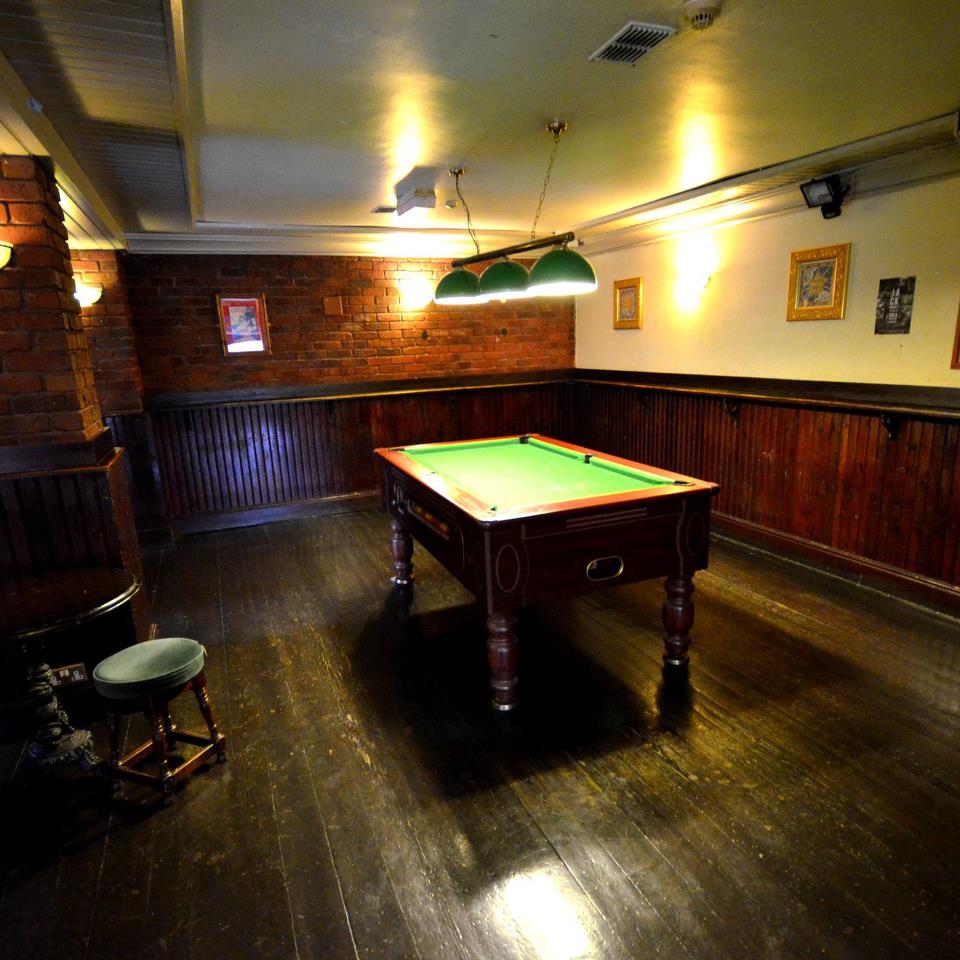 The Old Pint Pot Salford | Manchester Pub Reviews | DesignMyNight