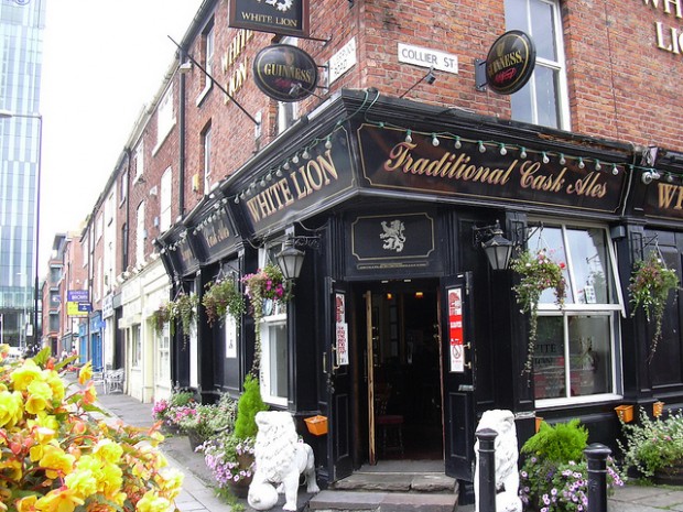 The White Lion Castlefield | Manchester Pub Reviews | DesignMyNight