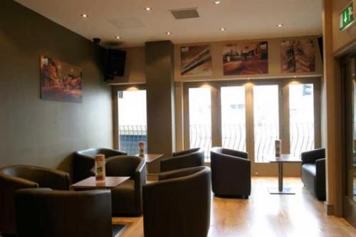M19 Bar Levenshulme | Manchester Bar Reviews | DesignMyNight