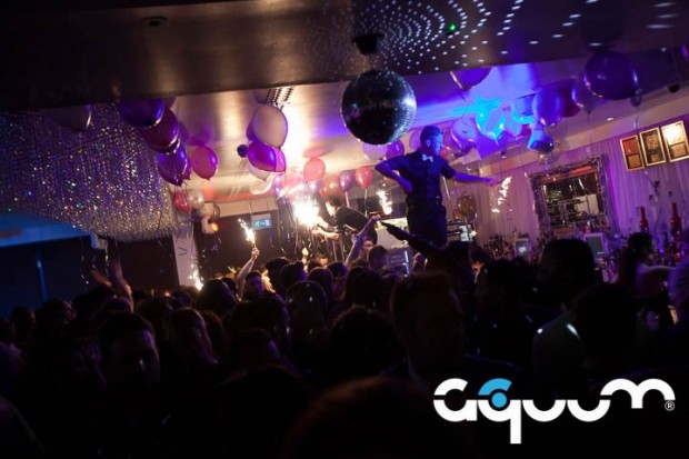 Aquum Bar Clapham | London Bar Reviews | DesignMyNight