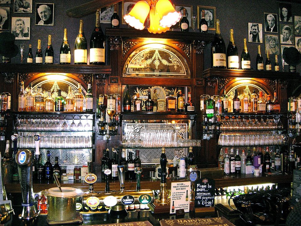 Collonade Bar North Laine | Brighton Bar Reviews | DesignMyNight