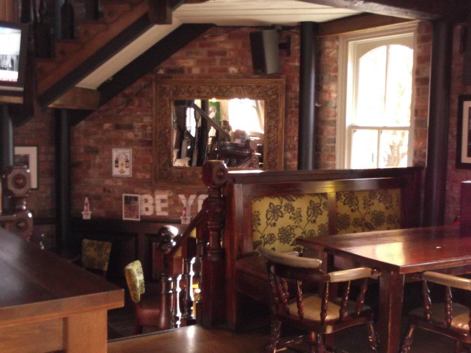 Rain Bar Deansgate Locks | Manchester Bars Review | DesignMyNight