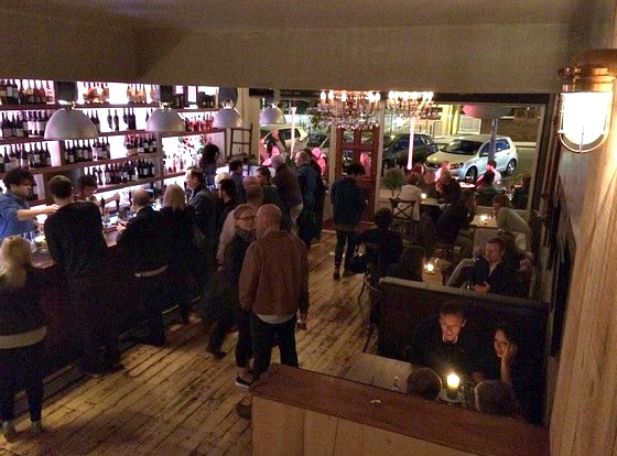 Wine and Wallop Didsbury | Manchester bar reviews | DesignMyNight
