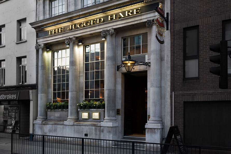 The Jugged Hare Victoria | London Pub Reviews | DesignMyNight