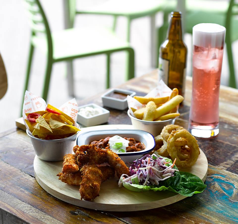 Revolution Newcastle Collingwood Street | Newcastle Bar Reviews ...