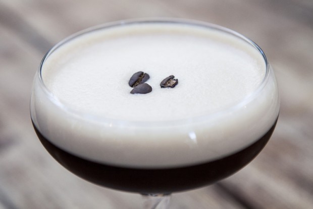 The Lawn Club Spinningfields | Manchester Bar Reviews | DesignMyNight