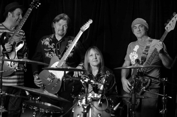 Martin Stephenson + The Daintees | Town Centre, Brighton Live Music ...