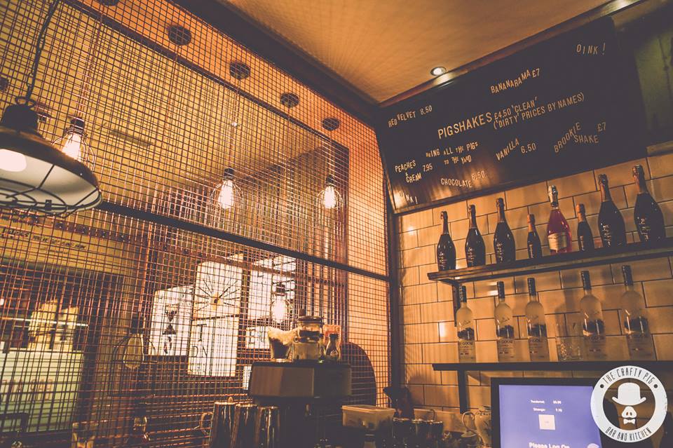 The Crafty Pig Northern Quarter | Manchester Bar Reviews | DesignMyNight