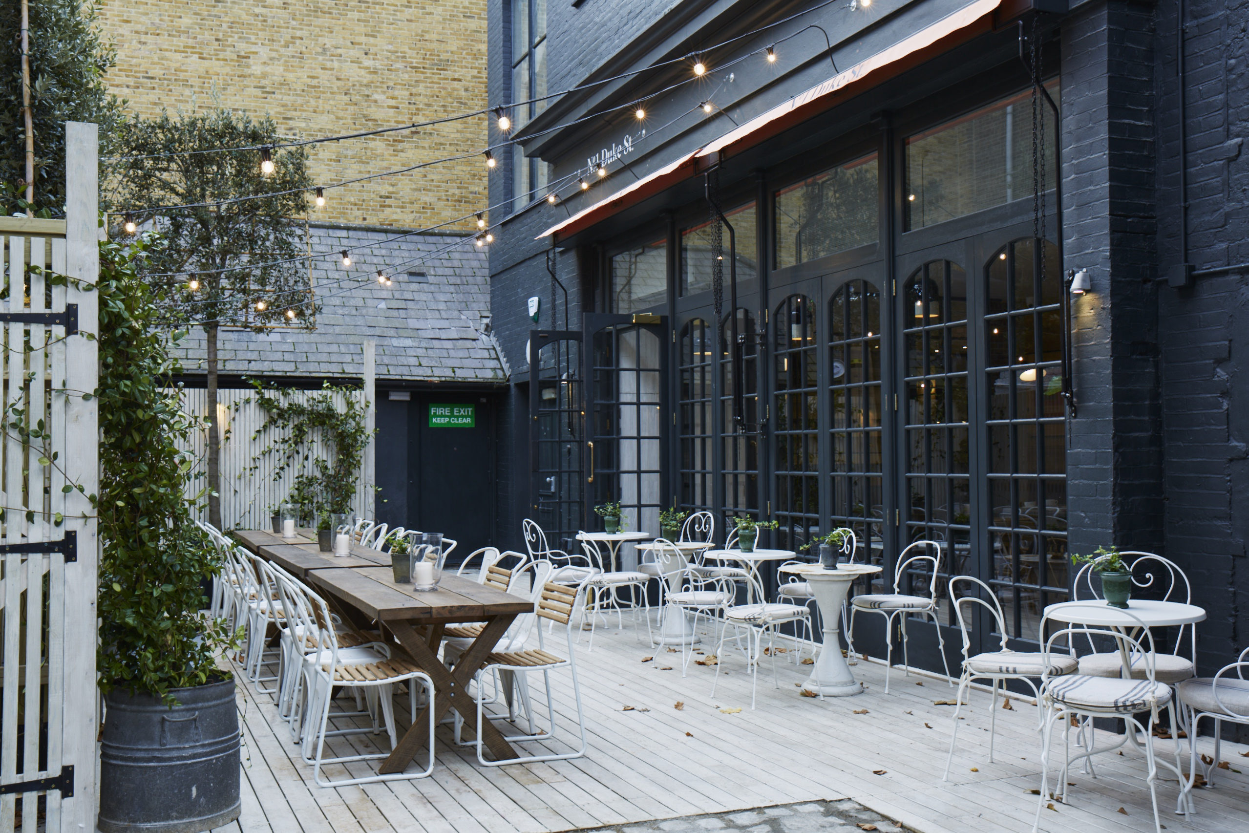 No 1 Duke Street Richmond | London Bar Reviews | DesignMyNight