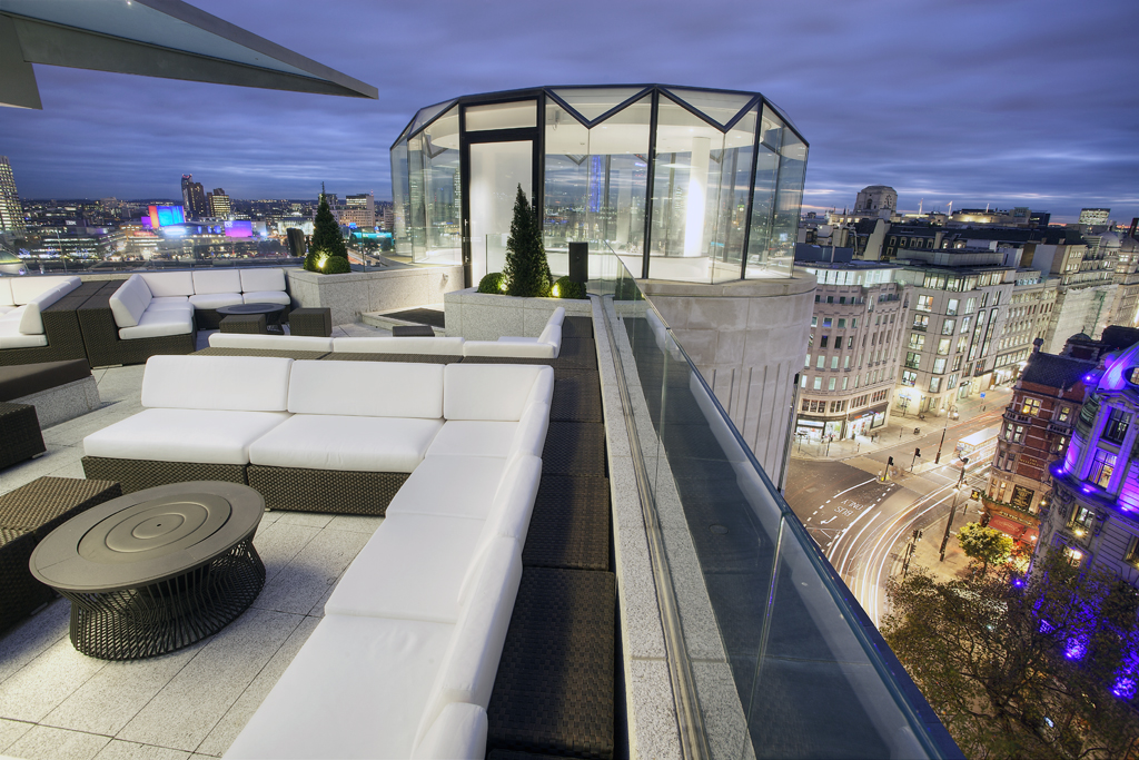 Radio Rooftop London | Covent Garden, London Clubbing Reviews ...