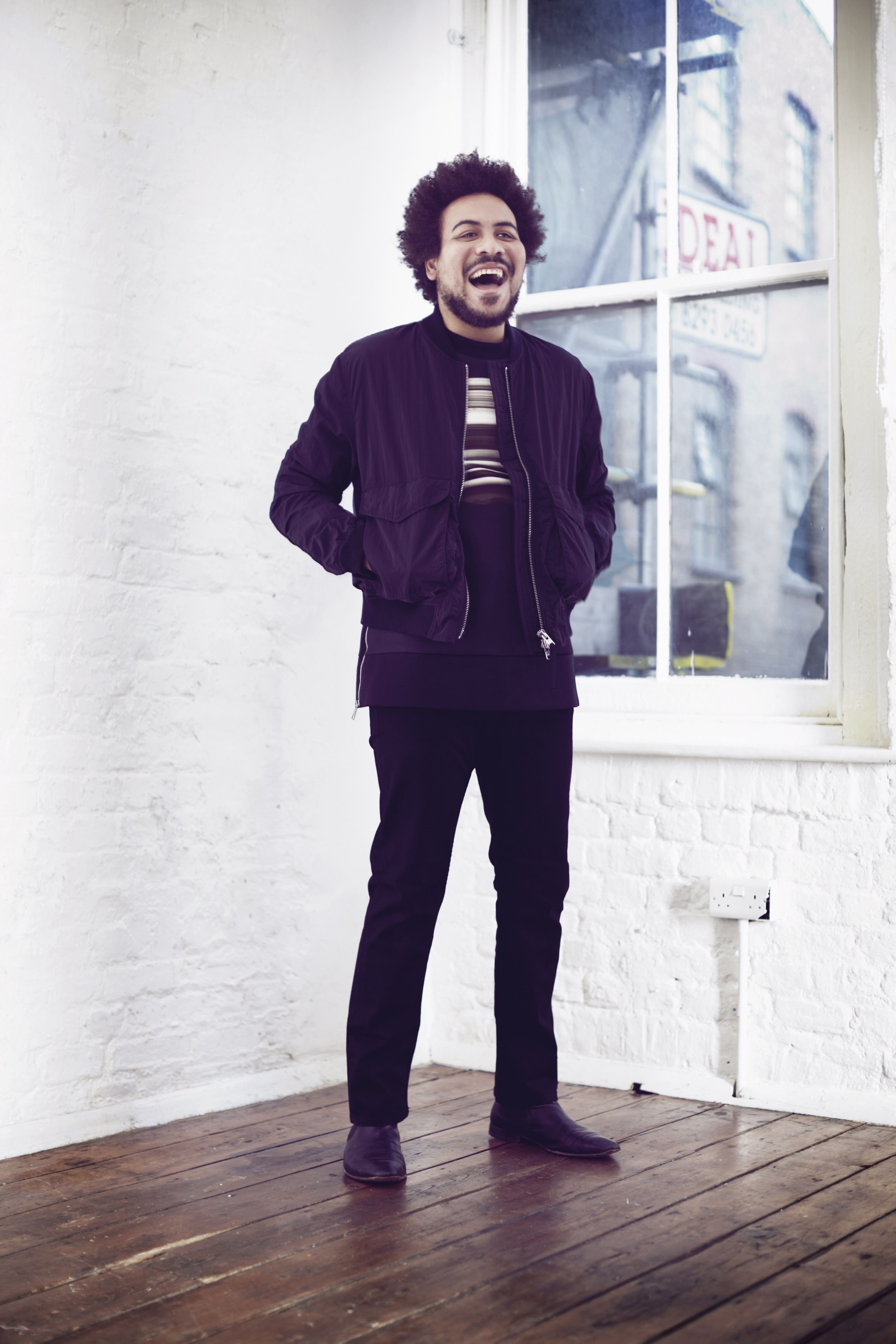 LIVE! : Liam Bailey | Kensington, London Live Music Reviews | DesignMyNight