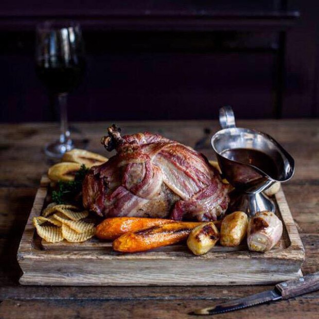 The Cow Westfield | London Pub Reviews | DesignMyNight