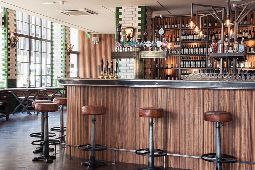 Singer Tavern Moorgate | London Pub Reviews | DesignMyNight