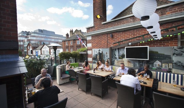 The Alexandra Wimbledon | London Pub Reviews | DesignMyNight