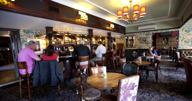 The Alexandra Wimbledon | London Pub Reviews | DesignMyNight