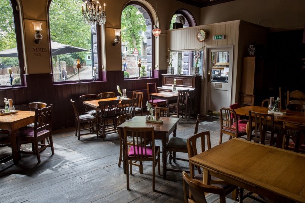 The Roebuck Hampstead | London Pub Reviews | DesignMyNight