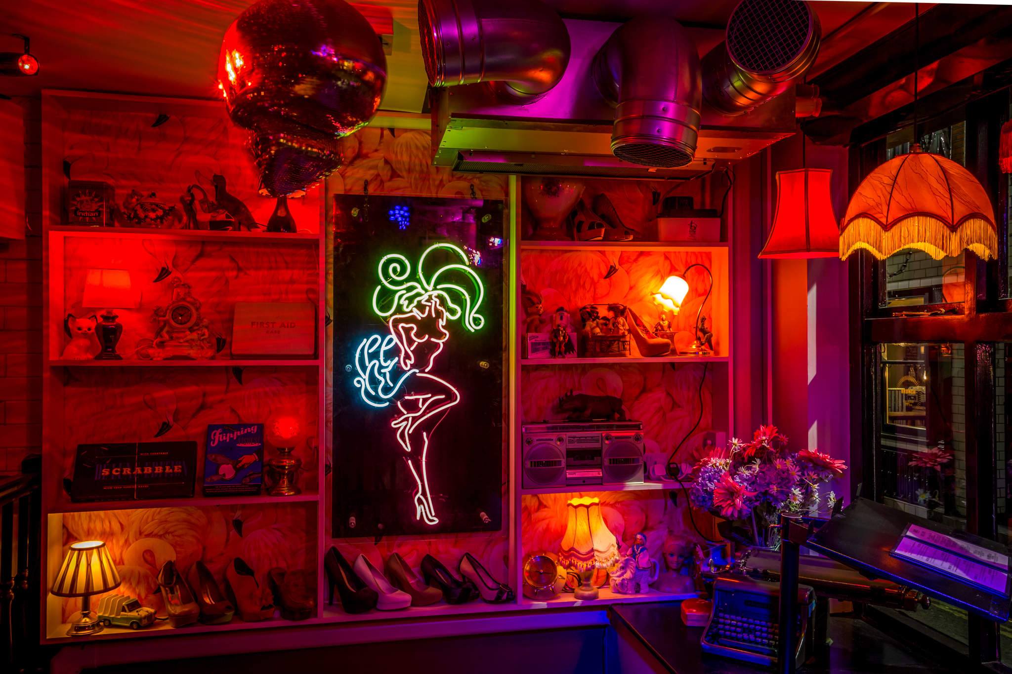 Simmons Liverpool Street | London Cocktail Bar Reviews | DesignMyNight