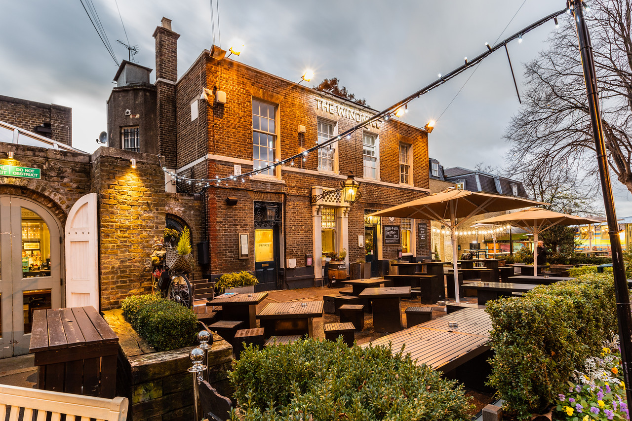 The Windmill Hotel Pub Clapham Common South Side London Reviews
