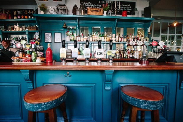 The Queen's Primrose Hill | London Bar Reviews | DesignMyNight
