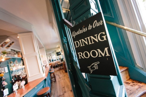 The Queen's Primrose Hill | London Bar Reviews | DesignMyNight