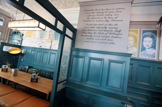 Duke of Wellington Pub Notting Hill Portobello Road London Reviews ...