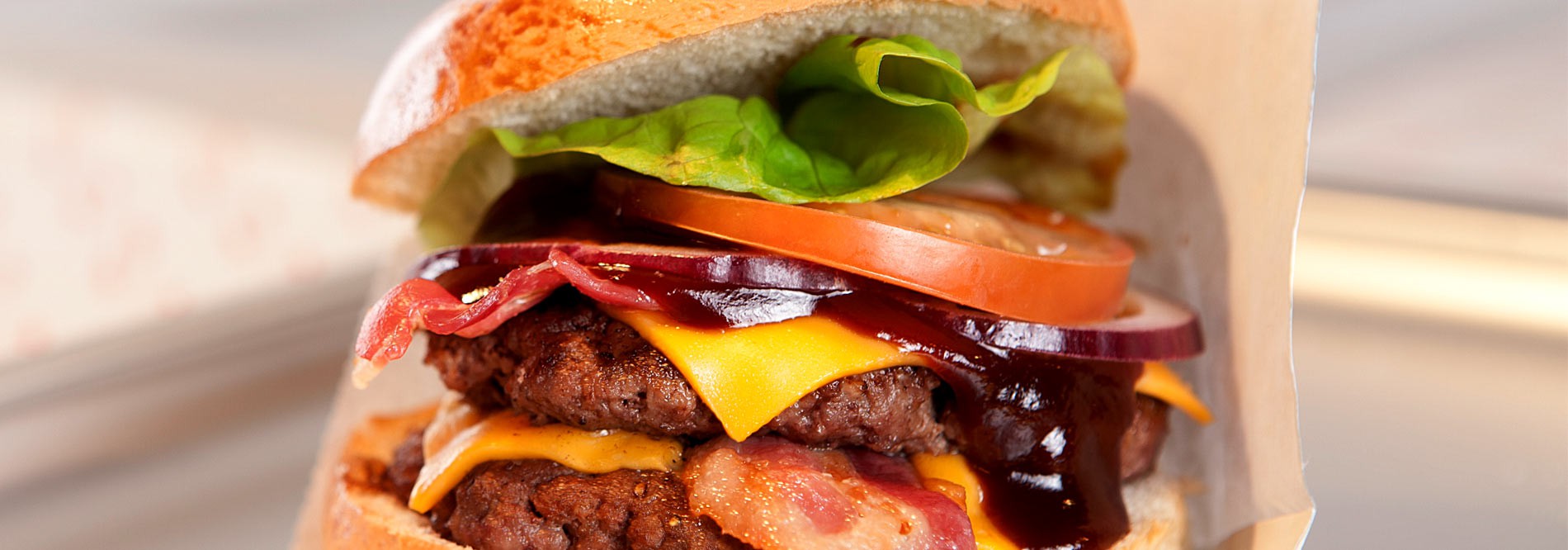 Burgers + Bubbles | Holborn, London Daytime Reviews | DesignMyNight