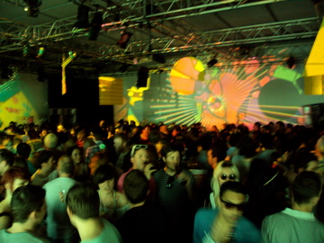 Rich Mix Bar Shoreditch | Bethnal Green Road London Bar Reviews ...