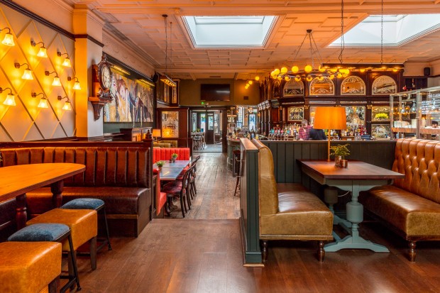 The Devonshire Pub Balham | Balham Pub Reviews | DesignMyNight
