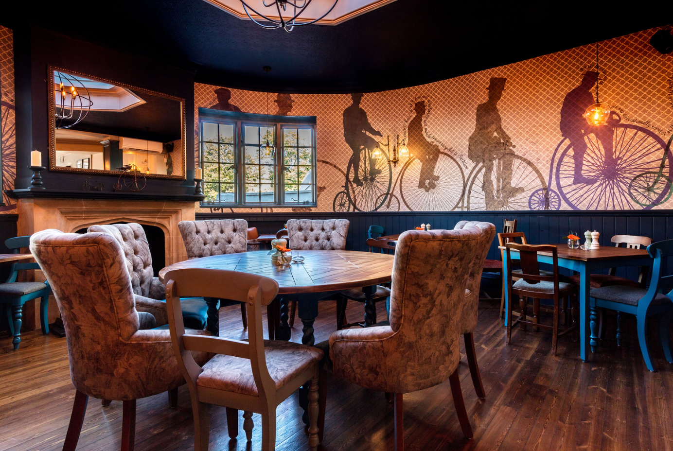 The Victoria Surbiton | Surbiton Pub Reviews | DesignMyNight