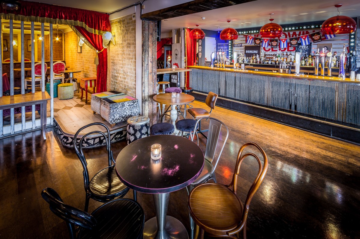 Pubs In Putney London | Pubs In Putney In London | DesignMyNight