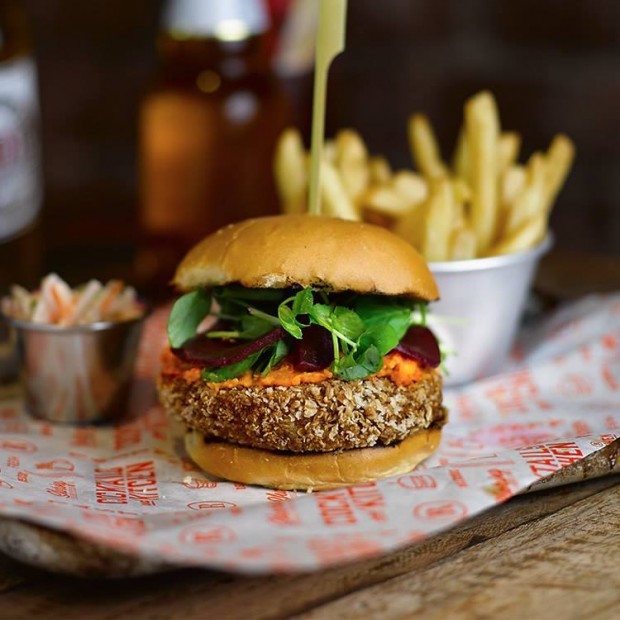 Revolution Oxford Road | Manchester Bar Reviews | DesignMyNight