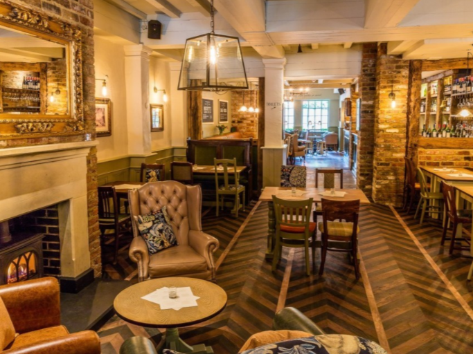 The Lass O' Richmond Hill | London Pub Reviews | DesignMyNight