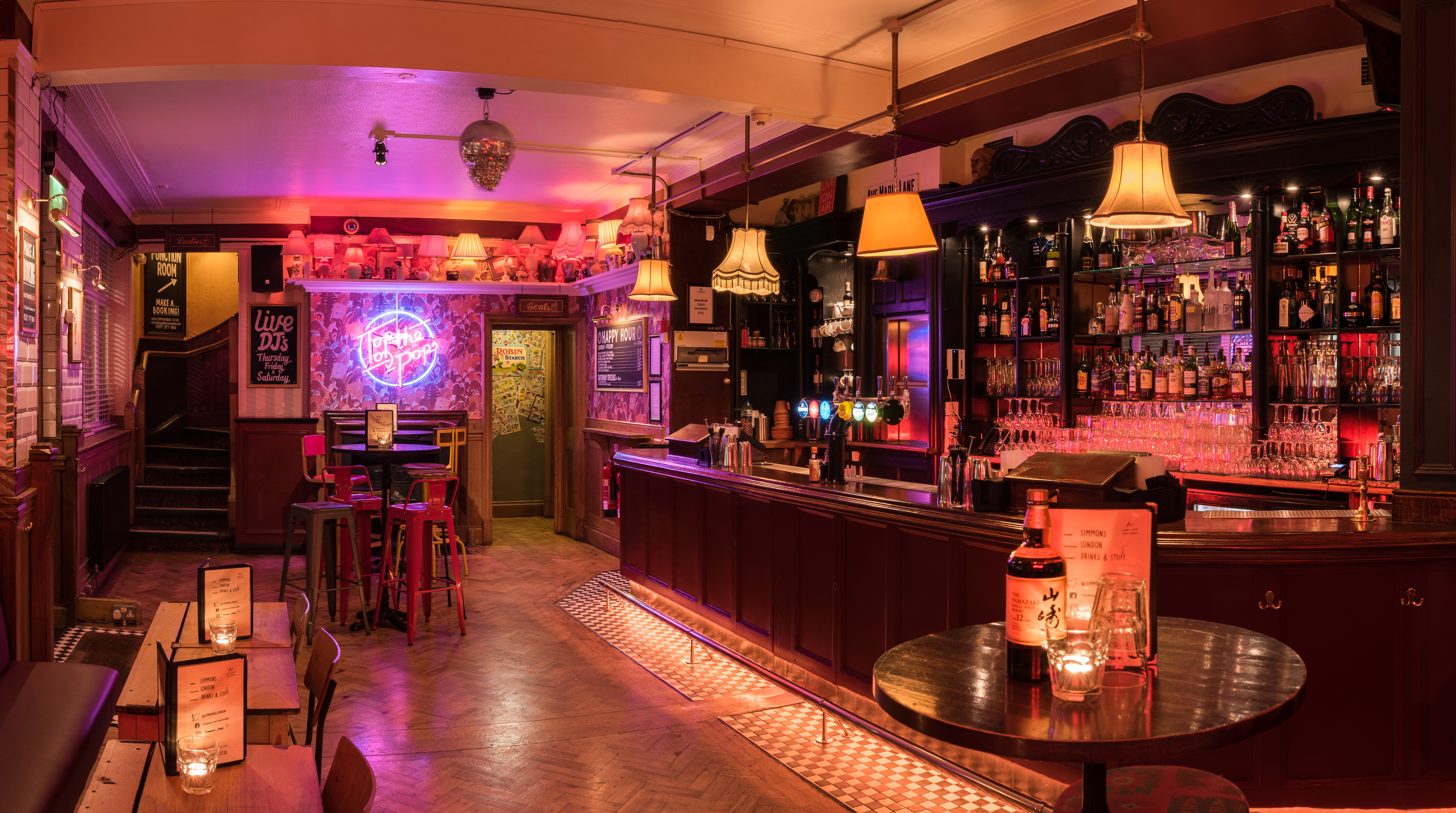 Simmons Bloomsbury | London Bar Reviews | DesignMyNight