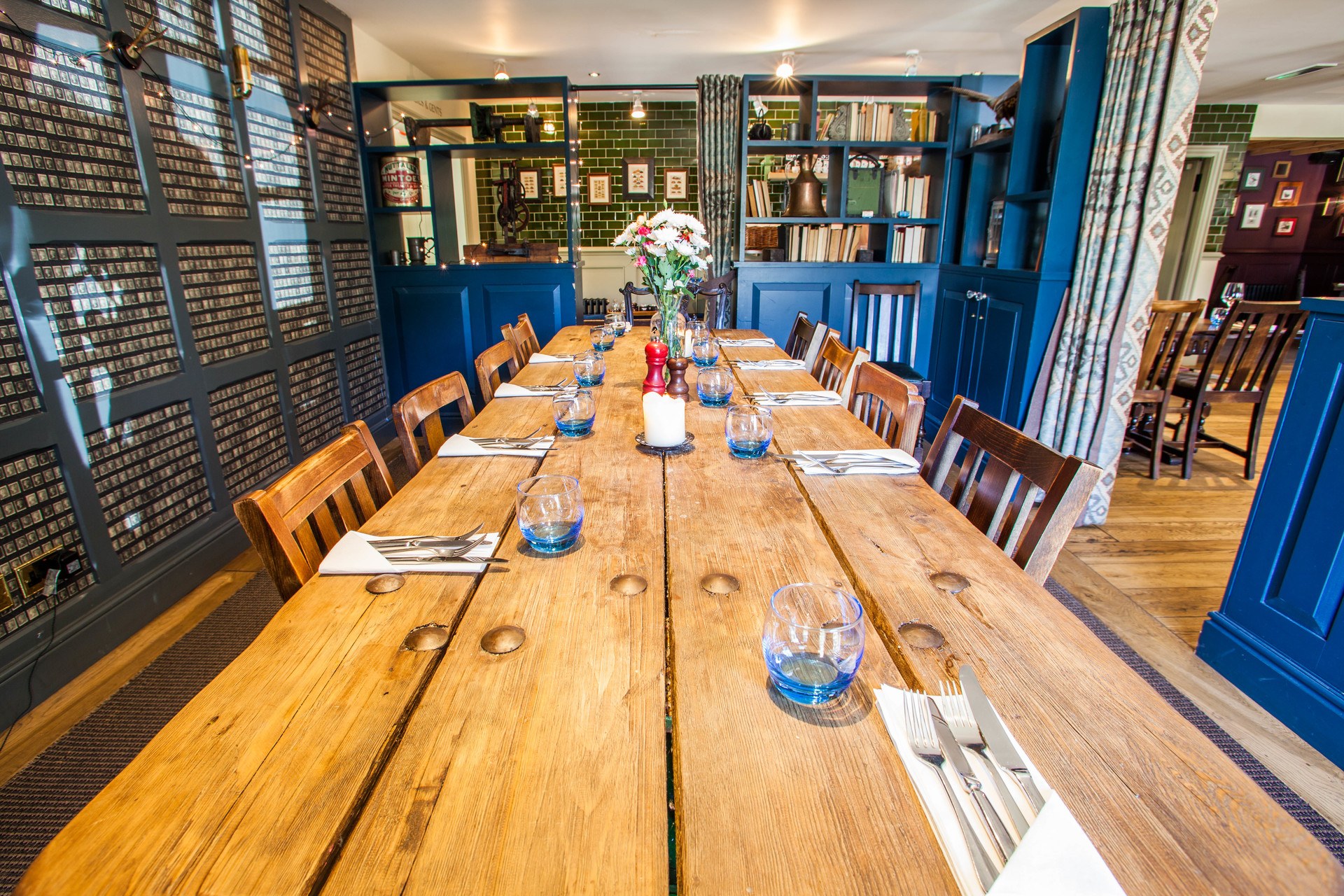 Links Tavern: Traditional Pub in Liphook | DesignMyNight