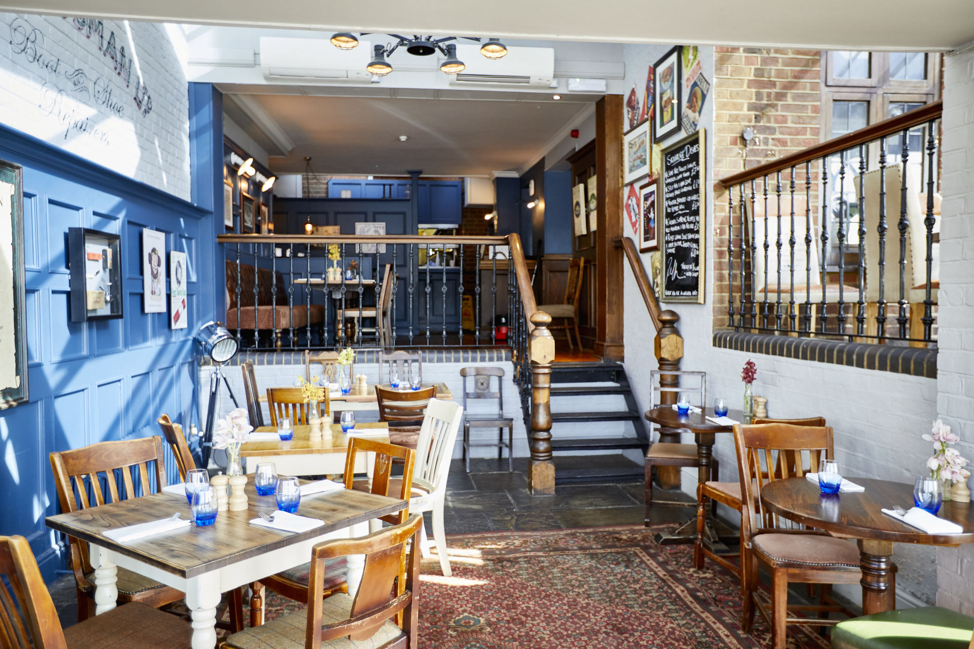Bell & Crown Chiswick | London Pub Reviews | DesignMyNight