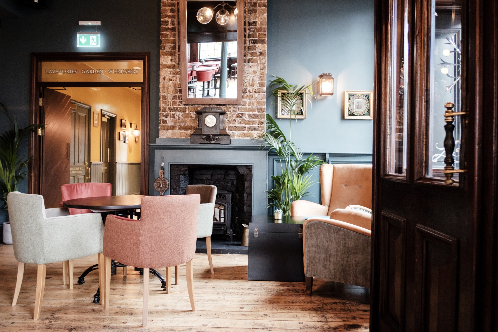 Half Moon Herne Hill | London Pub Reviews | DesignMyNight
