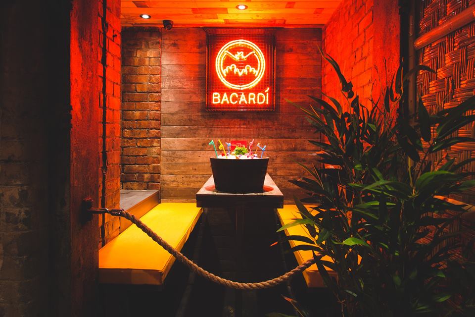 The Liars Club Deansgate | Manchester Bar Reviews | DesignMyNight