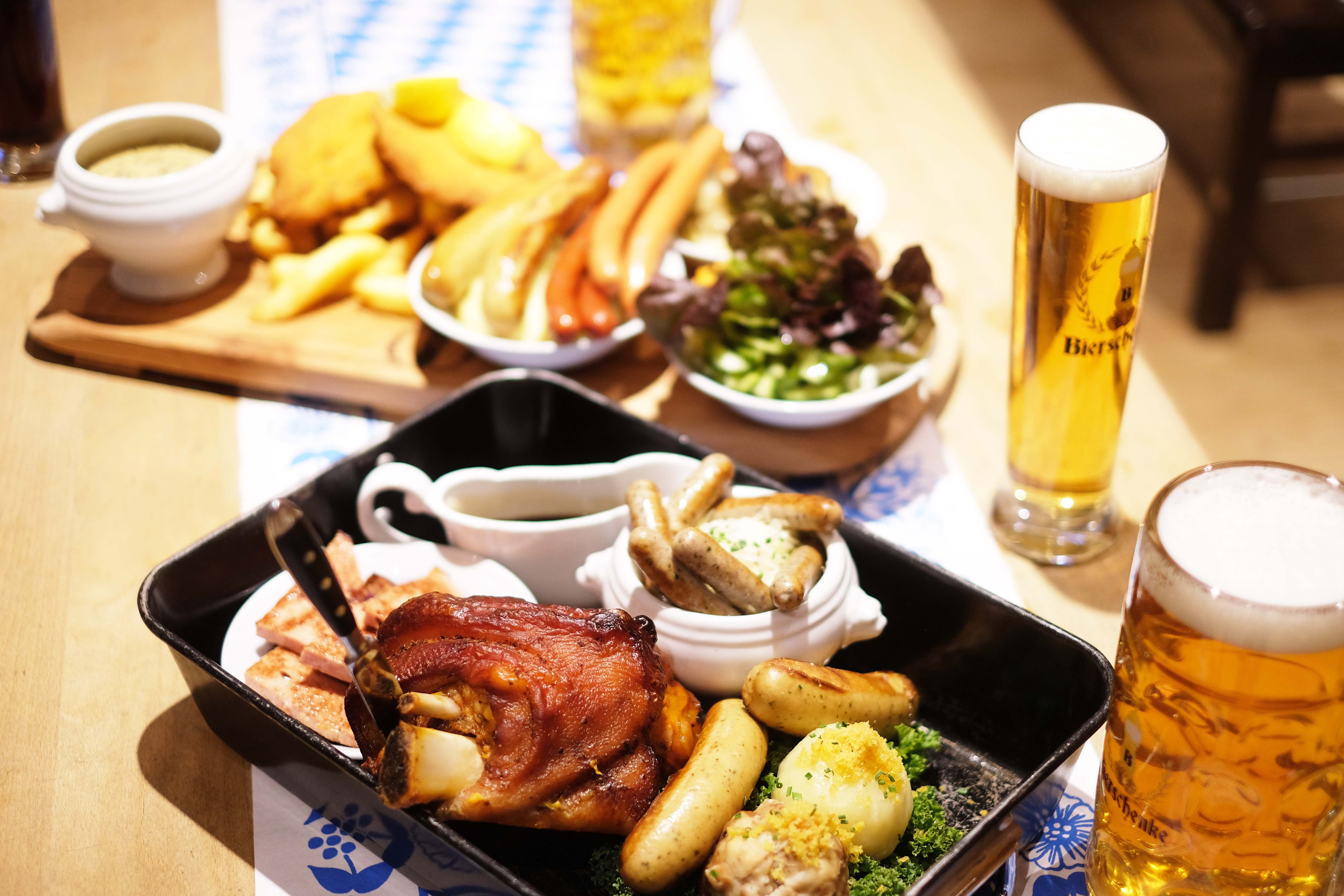 2017 Oktoberfest London at Bierschenke | Liverpool Street, London ...