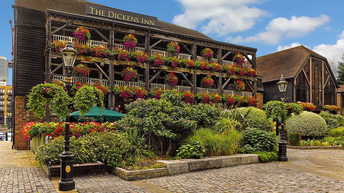 The Dickens Inn Bar London Bar Reviews DesignMyNight The Dickens Inn Bar London Bar Reviews DesignMyNight