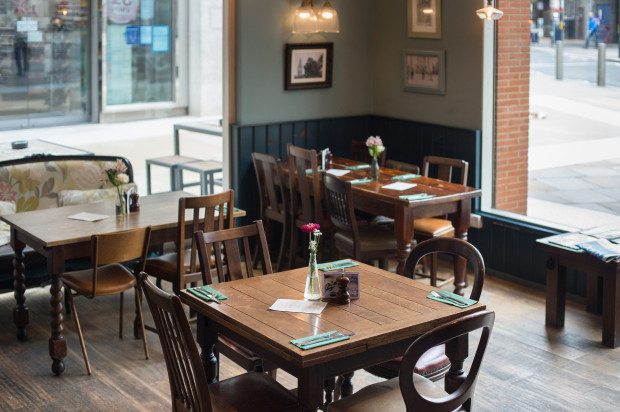 Paternoster Pub Queens Head Passage London Reviews | DesignMyNight