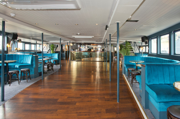 The Boat Show Comedy Club + Night Club - Friday Night The Tattershall ...