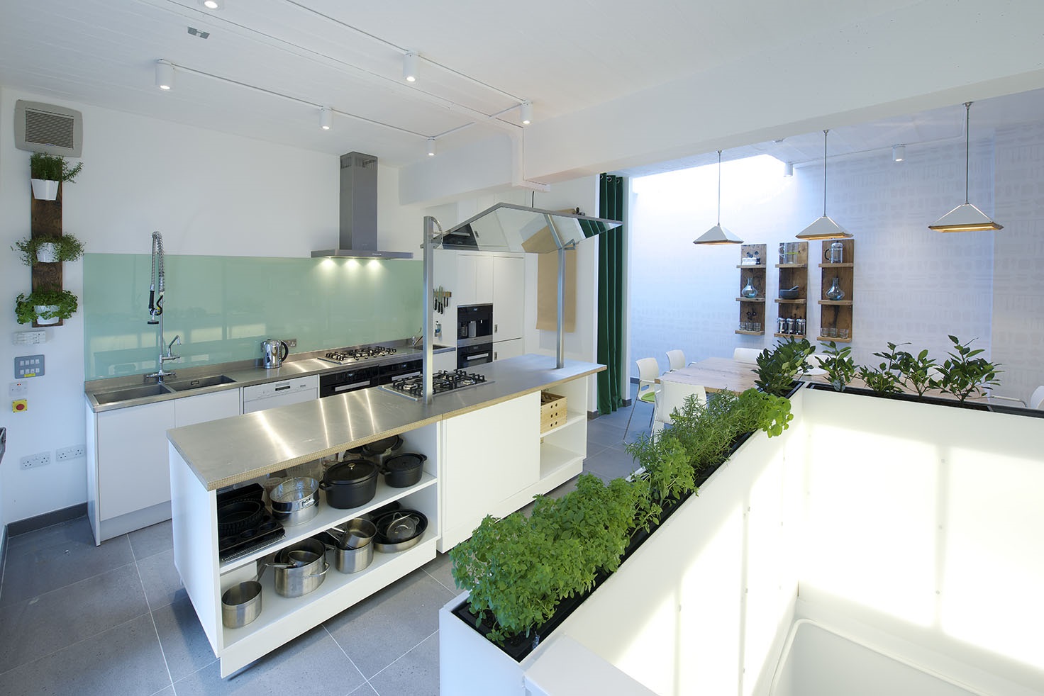 Carl Clarke Dinner | London Food & Drink Reviews | DesignMyNight