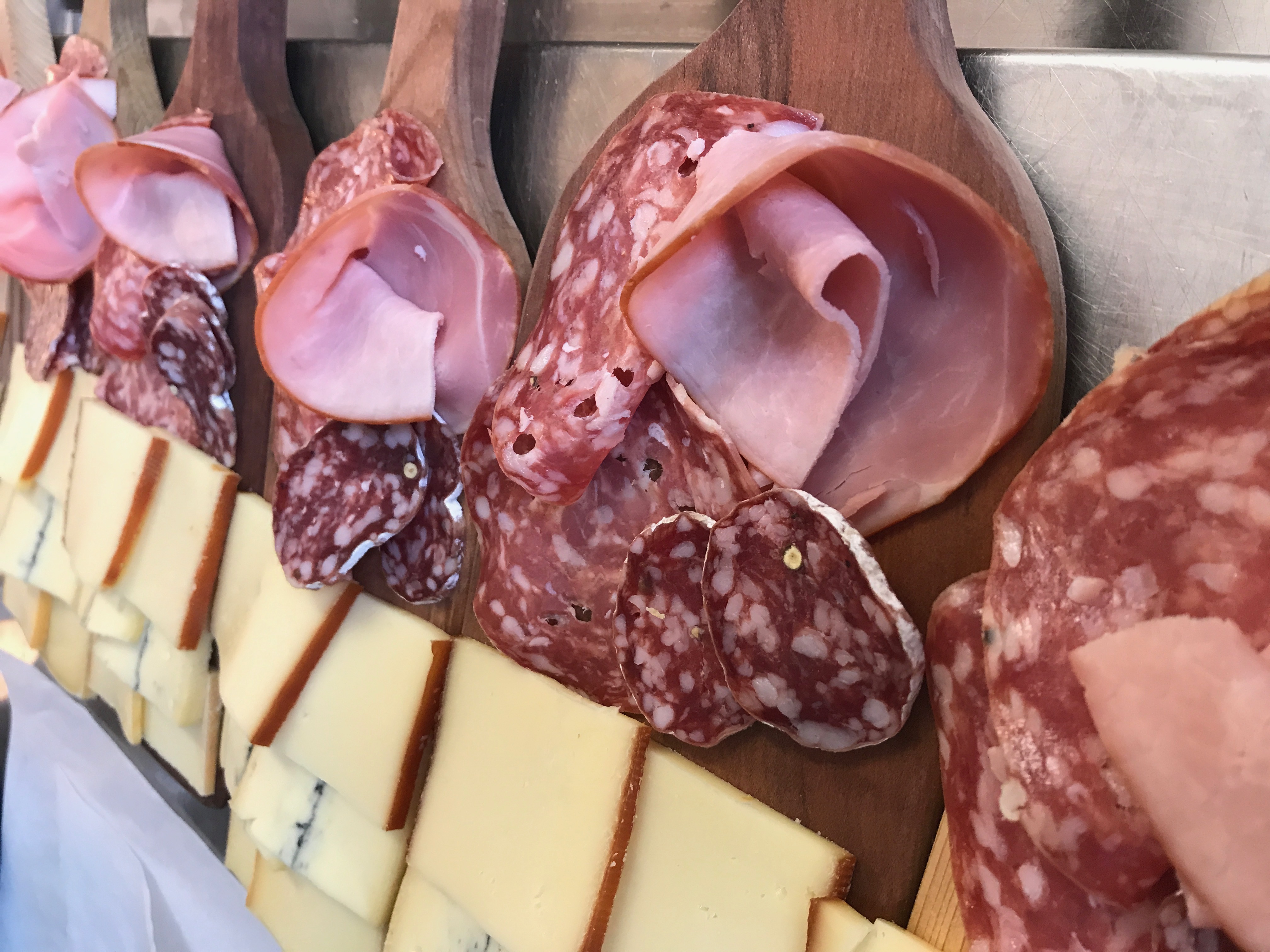 The Raclette Bar | Clapham, London Pop-Up Reviews | DesignMyNight