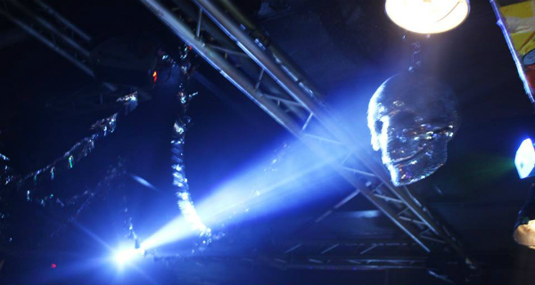 The Pink Toothbrush Rayleigh | Essex Club Reviews | DesignMyNight