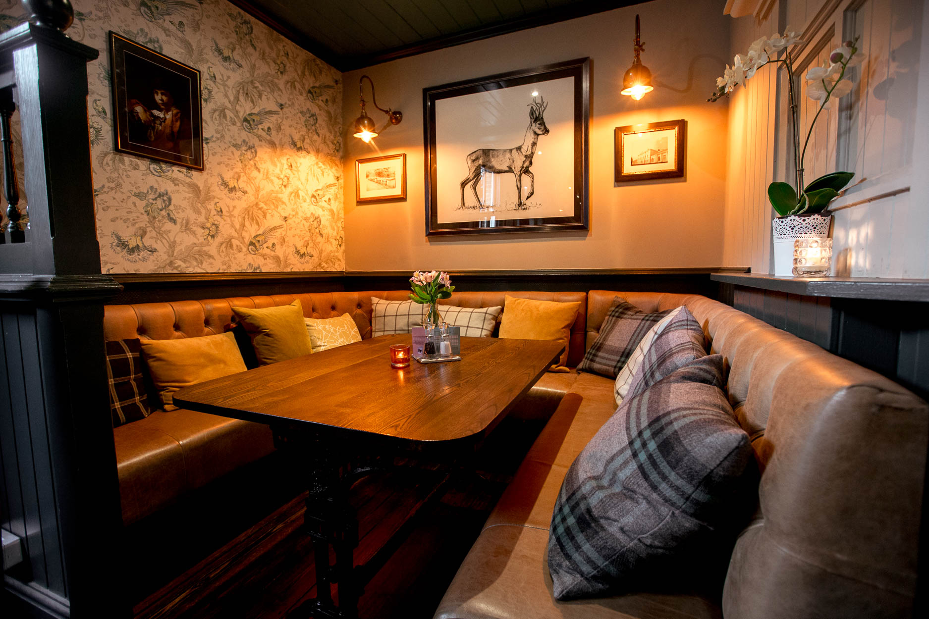 The Roebuck Hampstead | London Pub Reviews | DesignMyNight